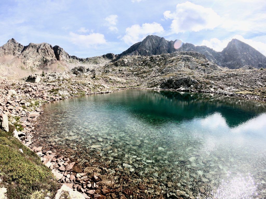 Randonnée Lacs de Terre Rouge et Mont Malinvern - La Côte En Rando
